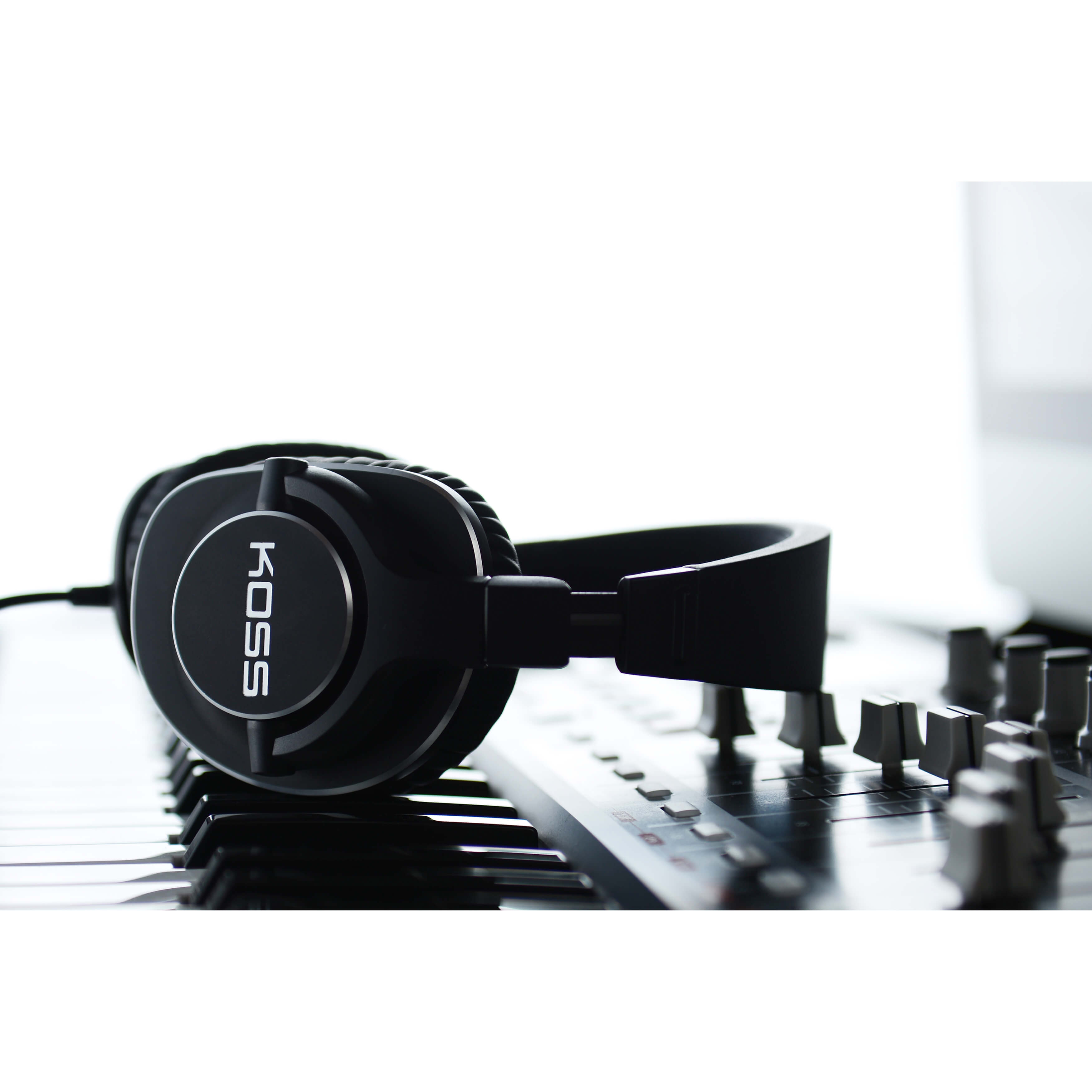 KOSS Hörlur PRO4S Over-Ear Svart